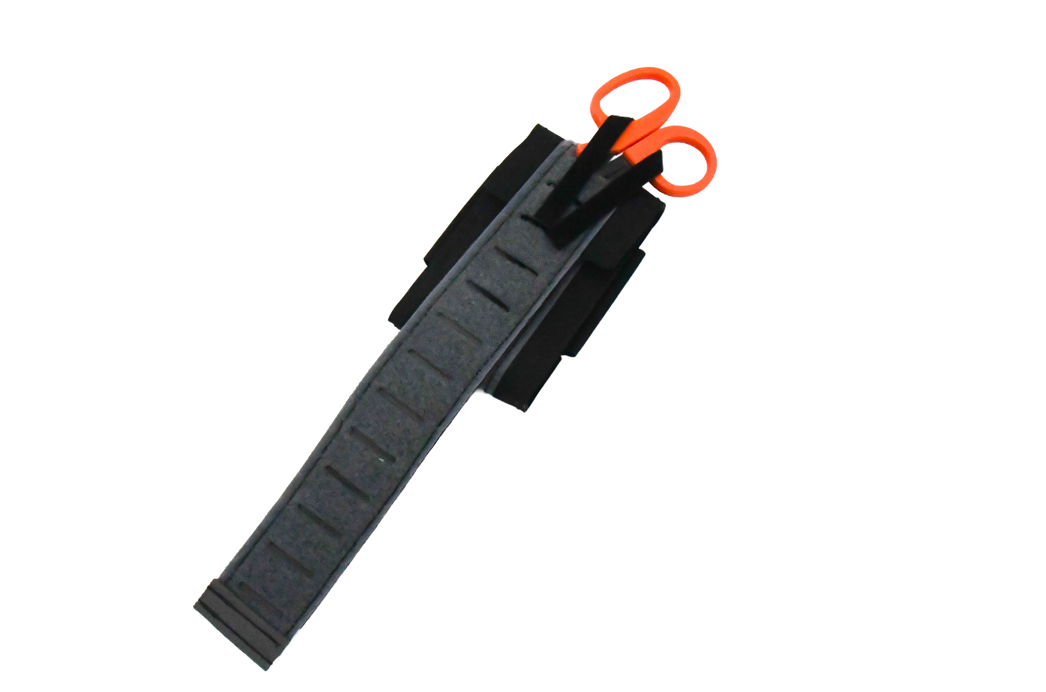 IC13 INVRT TRAUMA TUCK MEDICAL POUCH | REALMENT