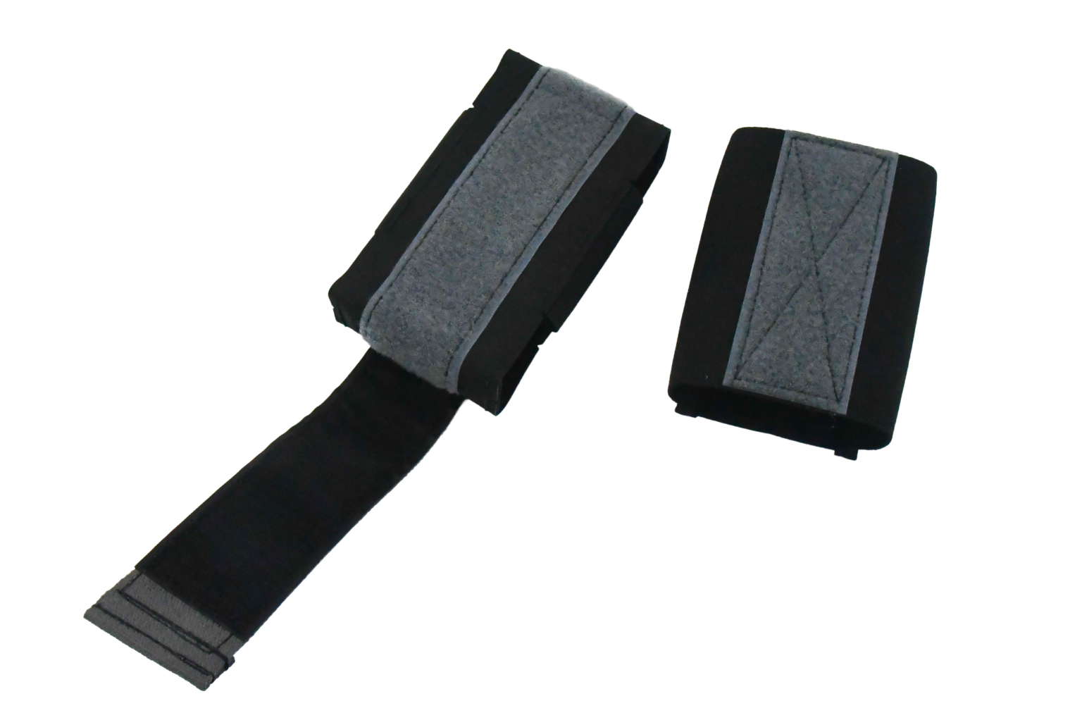 IC13 INVRT TRAUMA TUCK MEDICAL POUCH | REALMENT